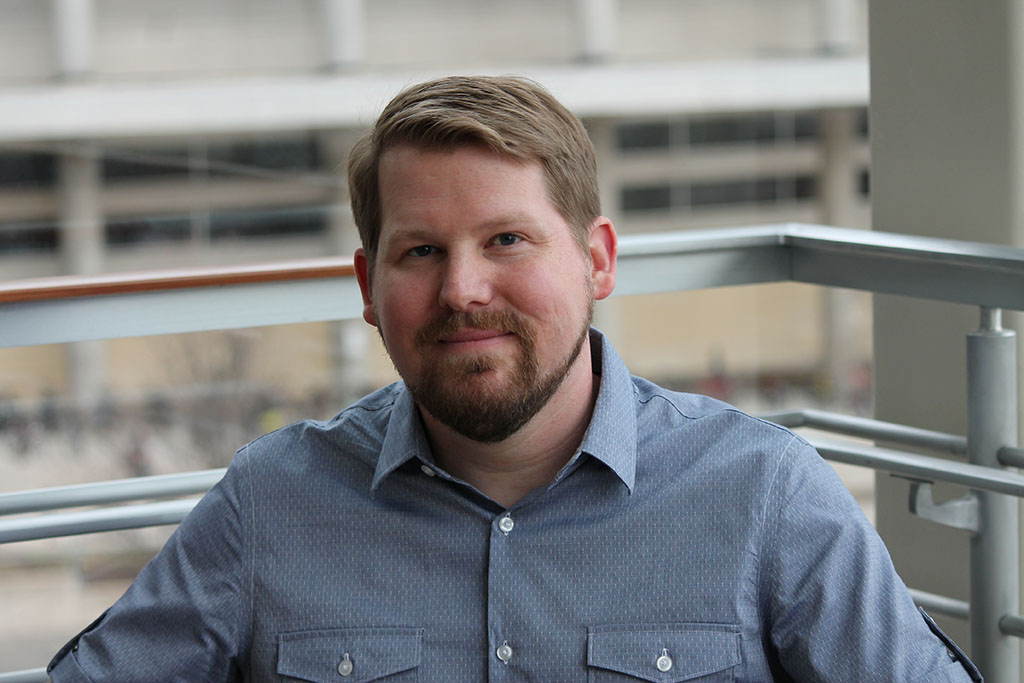 New Assistant Professor Jason Peters Wins NIH Career Transition Award ...