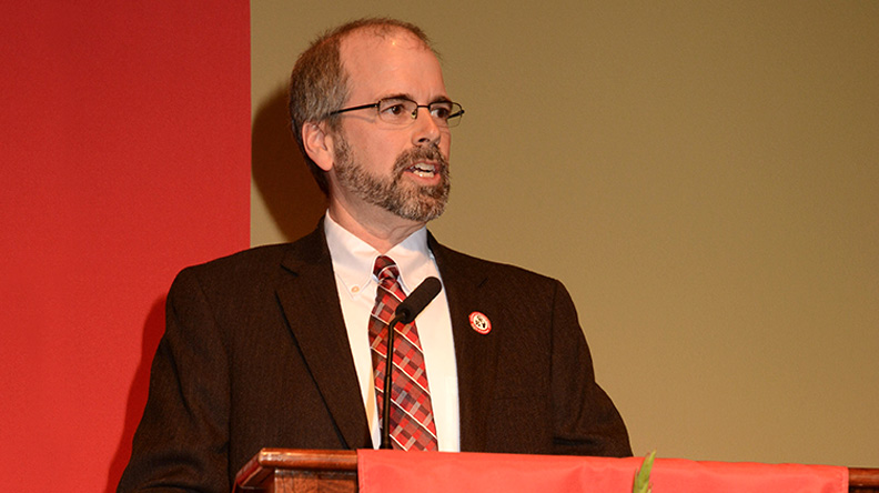 Fish is selected as 2017 master preceptor by AACP - School of Pharmacy