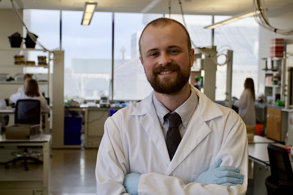 Reconstructing Bacterial Communities - School of Pharmacy