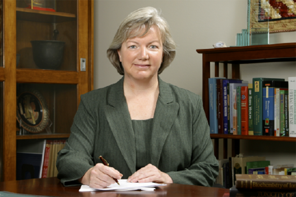Former Dean Jeanette Roberts Retires from the School of Pharmacy ...